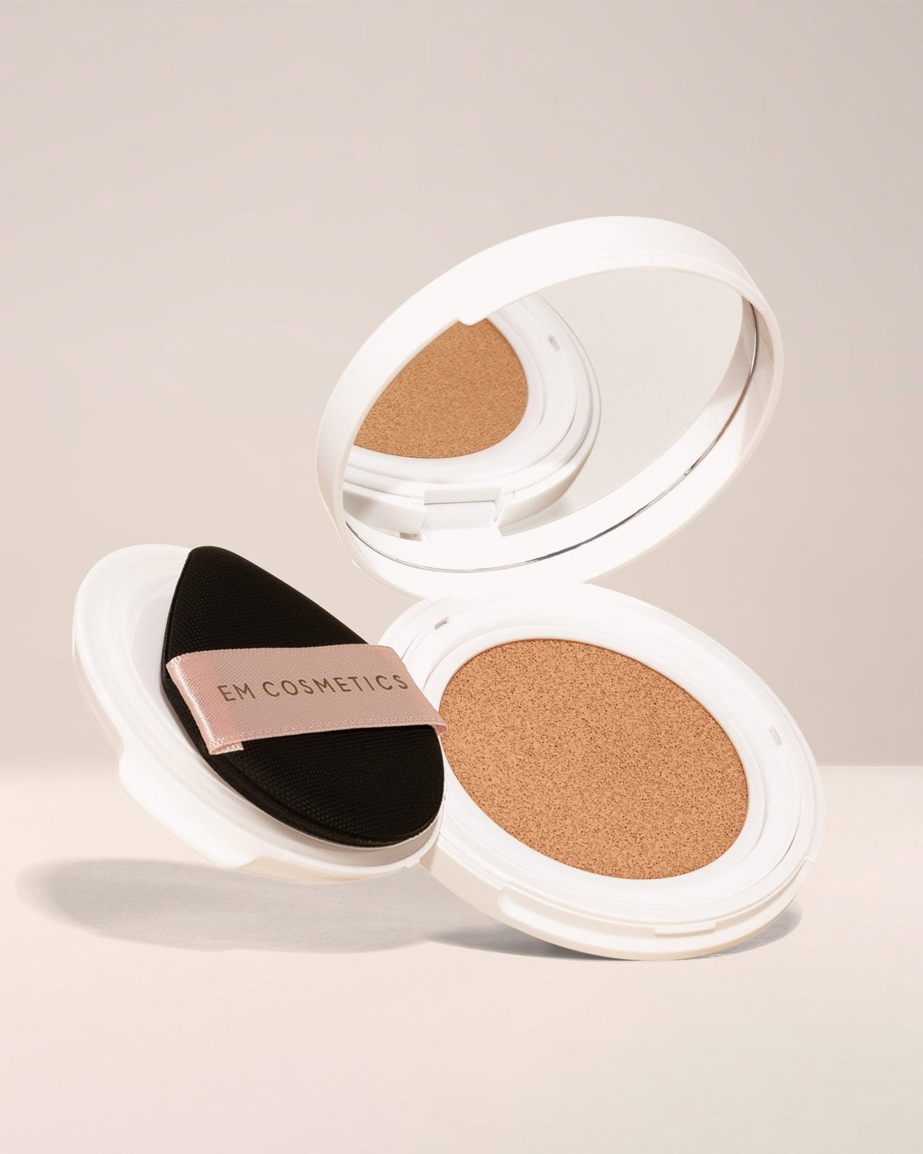 Face Cosmetics: EM Cosmetics Flawless Beauty Collection
